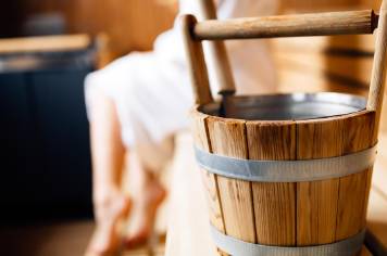 Bio oder finnisch? Gesund schwitzen in der Sauna | Migros iMpuls